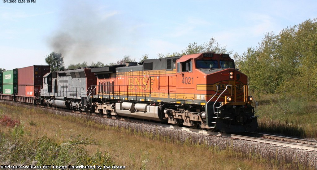 BNSF 4021